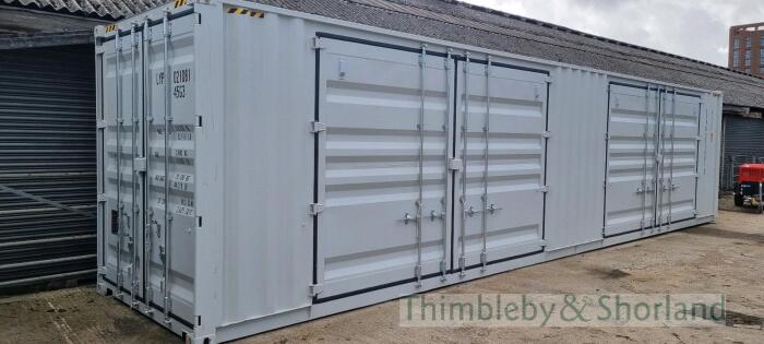 40ft H/C container with 2 side doors