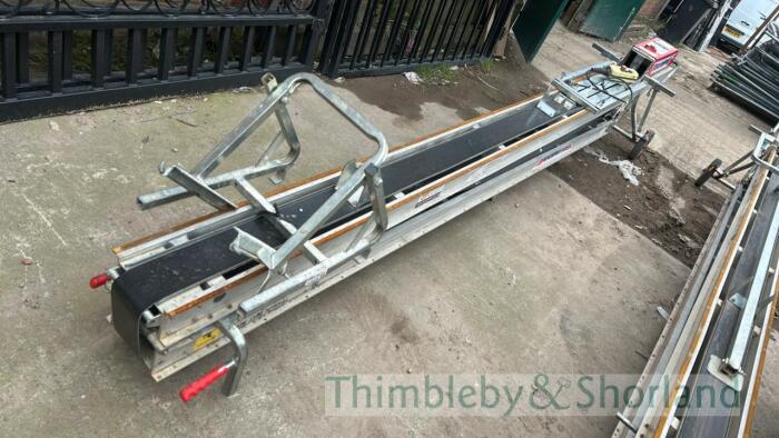 Mace Bumpa Tile Conveyor Type 8