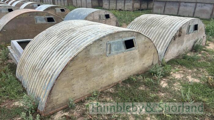 2 pig arcs with fender