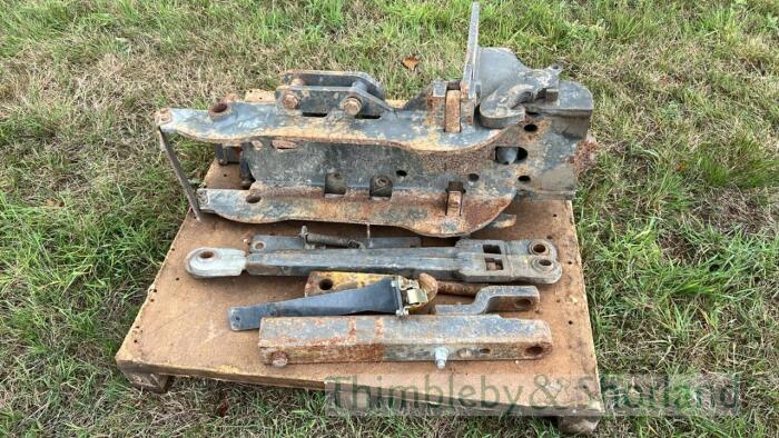 Dromone e11 pickup hitch with drawbar and hook