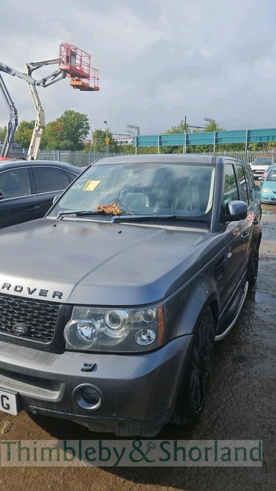 LAND ROVER RANGE ROVER SP HSE TDV6 A - YK09 XBG.